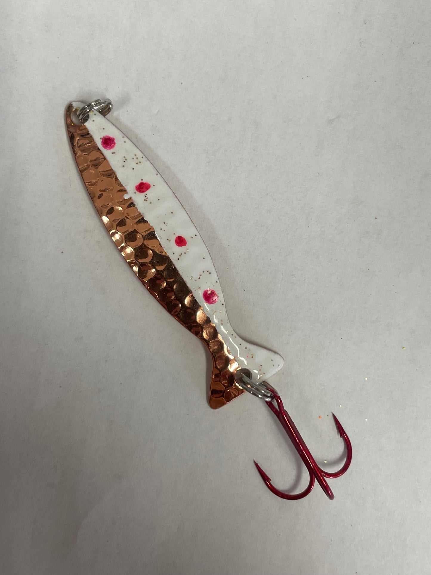 Minnow Spoon Half White red dots Hammered Copper – DinoMite Tackle